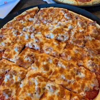 HOME RUN INN PIZZA - 31ST STREET - Updated January 2025 - 201 Photos ...