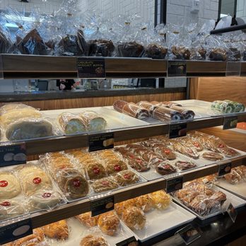 85°C BAKERY CAFE-FLUSHING - Updated January 2026 - 461 Photos & 81 ...