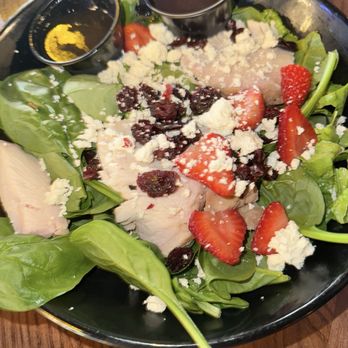 CALHOUN’S - Updated December 2025 - 526 Photos & 610 Reviews - 400 ...