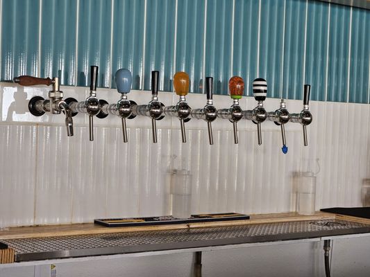 HOWZIT BREWING - Updated December 2025 - 159 Photos & 58 Reviews - 330 ...