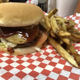 DON BURGER - Updated December 2025 - 232 Photos & 342 Reviews - 4133 ...
