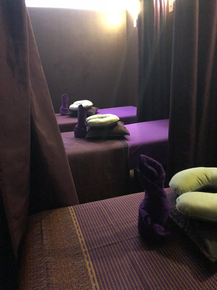 THE MECHELLE SPA - Updated August 2024 - 353, El Grande Avenue ...