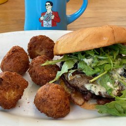 BACON SOCIAL HOUSE - LITTLETON - Updated May 2025 - 634 Photos & 584 ...