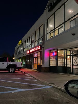 YUKI JAPANESE GRILL - 78 Photos & 166 Reviews - 377 S Willow St ...