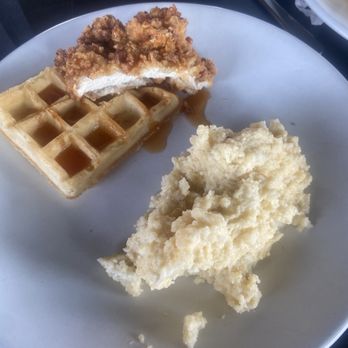 THE LITTLE EASY CAFE - Updated September 2024 - 80 Photos & 75 Reviews ...