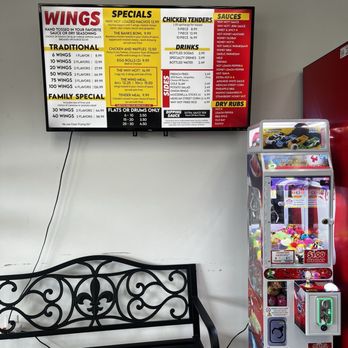 WHY NOT WINGS - Updated December 2025 - 39 Photos & 34 Reviews - 1315 N ...