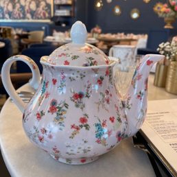 LITTLE HEN - HOUSTON - Updated February 2025 - 1175 Photos & 415 ...