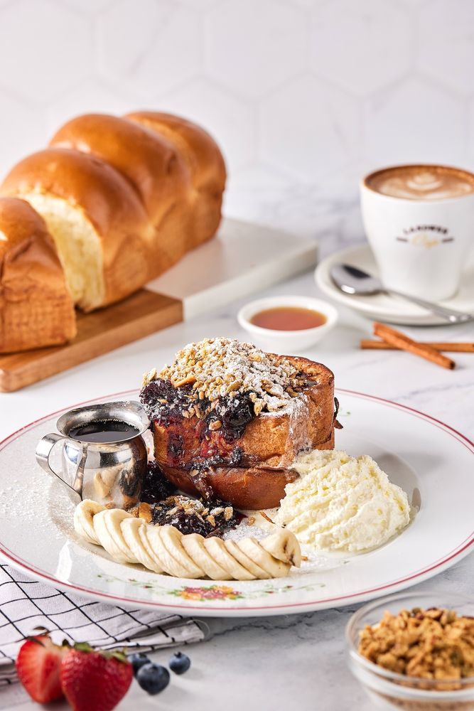 CAFE LANDWER - SPADINA - Updated November 2024 - 56 Photos - 383 Spadina Rd, Toronto, Ontario ...