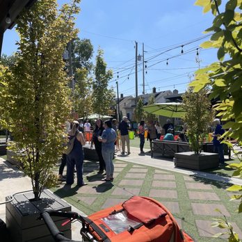 UNION RESTAURANT & GAMEYARD - Updated March 2025 - 477 Photos & 178 ...