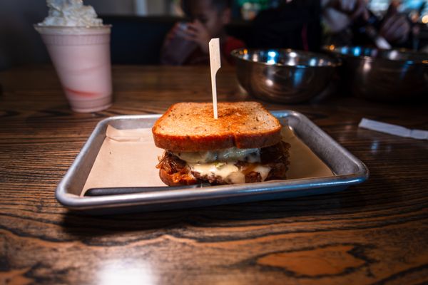 HOPDODDY BURGER BAR - Updated December 2025 - 68 Photos & 46 Reviews ...