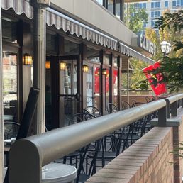 CJ MUGG’S - Updated October 2025 - 126 Photos & 181 Reviews - 200 S ...