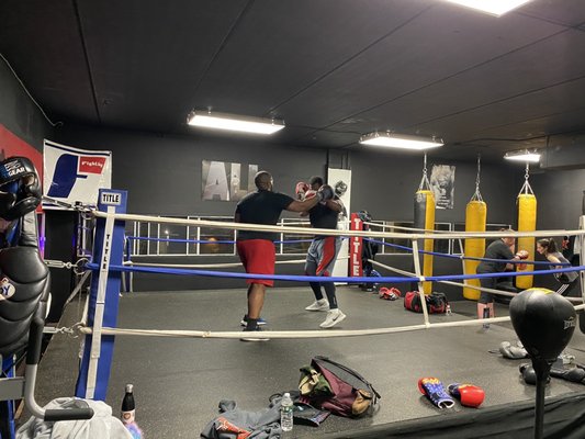 LONE WOLF BOXING GYM - 34 Photos - 174 Brady Ave, Hawthorne, NY - Yelp