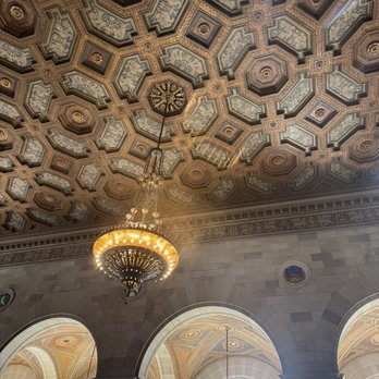 CREW COLLECTIVE & CAFÉ - Updated December 2025 - 1075 photos & 478 avis ...