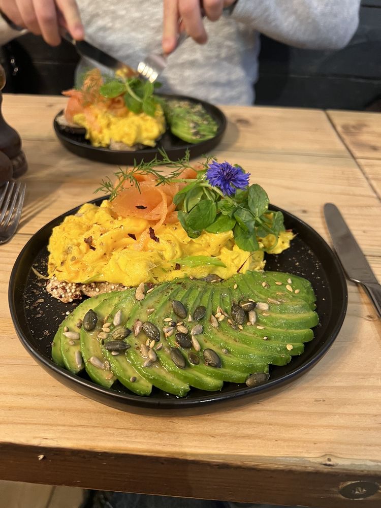 HAVE AN AVO CAFE - 100 Fortune Green Rd, London, United Kingdom ...