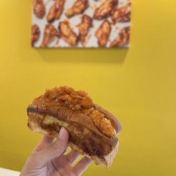 WINGS OVER SPRINGFIELD - Updated December 2025 - 104 Photos & 134 ...