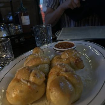 THE WISE GUY - Updated August 2024 - 101 Photos & 40 Reviews - 1924 Main St, Kansas City ...