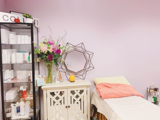 KELLY’S BEAUTY - Updated June 2026 - 95 Photos & 182 Reviews - 101 Arch ...