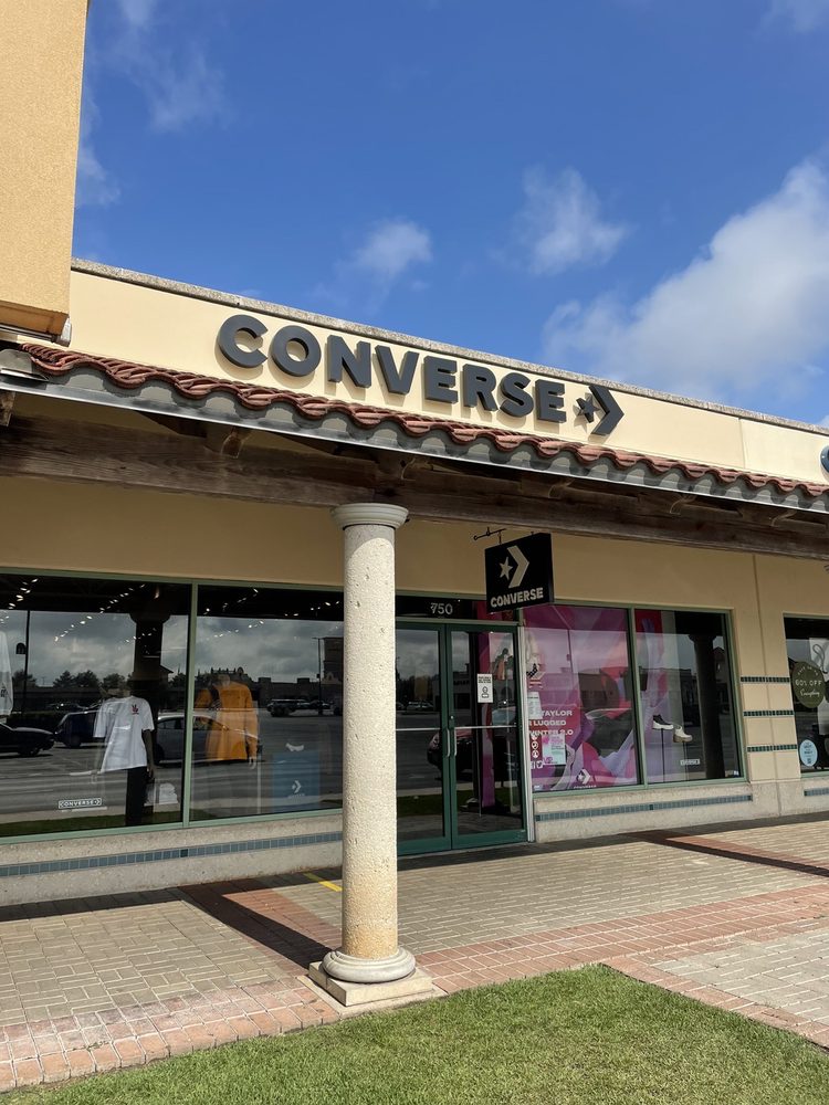 CONVERSE OUTLET STORE - Updated January 2025 - 10 Reviews - 3939 S ...