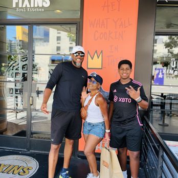 FIXINS SOUL KITCHEN - LOS ANGELES - Updated July 2024 - 3525 Photos ...