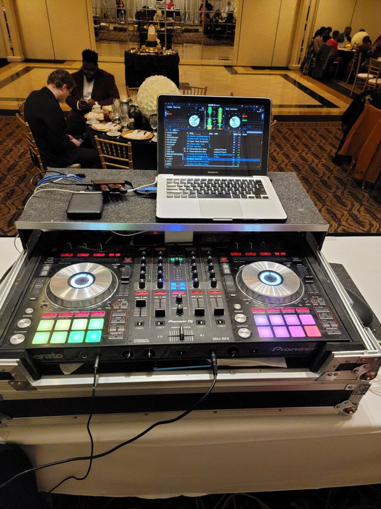 DJ GCUE SMOOTH - University Park, Illinois - DJs - Phone Number - Yelp