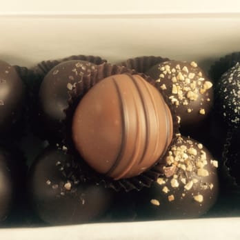 THE CHOCOLATE BARN - Updated June 2024 - 27 Photos & 49 Reviews - 5055 ...