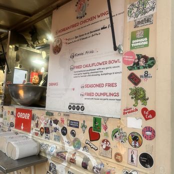 SEOULSIDE WINGS - Updated December 2025 - 143 Photos & 121 Reviews ...