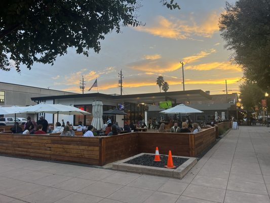 THE YARD - Updated October 2025 - 110 Photos & 111 Reviews - 200 Oak St ...