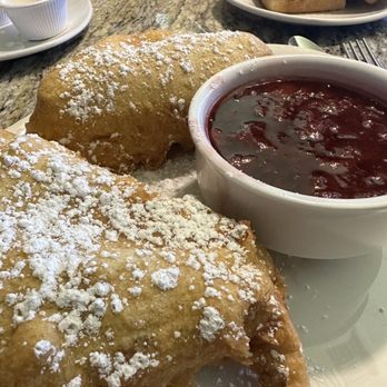 ATLANTIS PURPLE PARROT - Updated December 2024 - 462 Photos & 291 ...