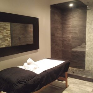 QQ SPA - Updated October 2025 - 10 East Wilmot Street, Richmond Hill ...