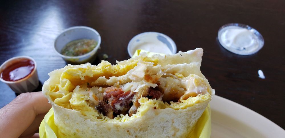 WONDER BURGERS - 163 Photos & 151 Reviews - 2584 E Foothill Blvd ...