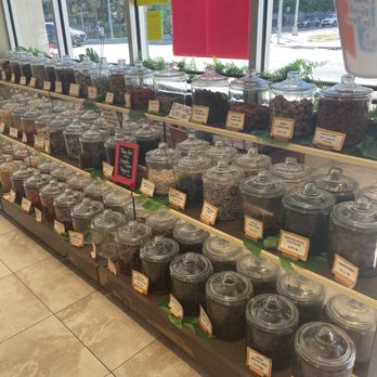 LIN’S HAWAIIAN SNACKS - Updated July 2024 - 939 Photos & 331 Reviews ...