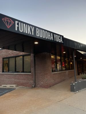 FUNKY BUDDHA YOGA HOTHOUSE - Updated November 2024 - 21 Photos & 61 ...