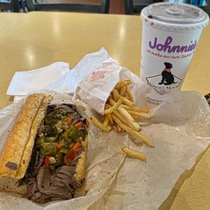 JOHNNIE’S BEEF - 287 Photos & 578 Reviews - 1935 S Arlington Heights Rd, Arlington Heights, IL ...