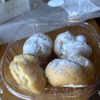 WHITE WINDMILL BAKERY & CAFE - Updated September 2024 - 2032 Photos ...