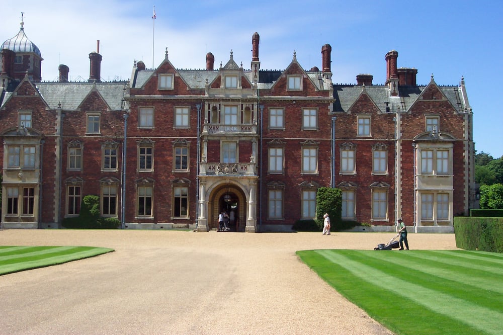 SANDRINGHAM COUNTRY PARK GIFT SHOP - Updated September 2024 ...