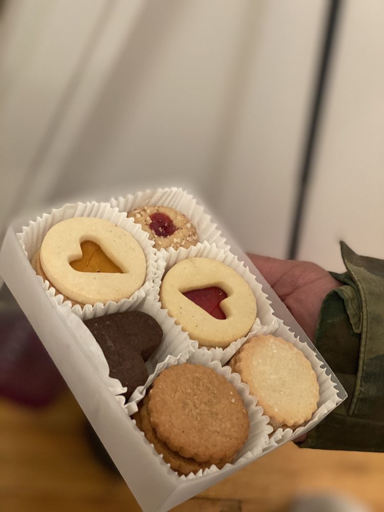 AMY’S COOKIES - Updated November 2025 - 225 34th St, Brooklyn, New York ...