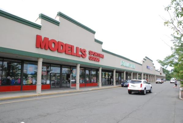 UNION PLAZA SHOPPING CENTER - Updated January 2026 - 2401 US-22, Union ...