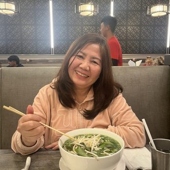 PHO 21 - Updated January 2025 - 1062 Photos & 642 Reviews - 2569 S King ...