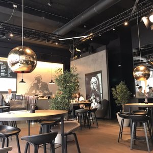 JUICY - Updated June 2025 - 15 Photos - Istedgade 86, København ...