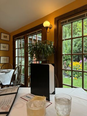 JONATHAN’S OGUNQUIT - Updated December 2025 - 209 Photos & 337 Reviews - 92 Bourne Ln, Ogunquit ...