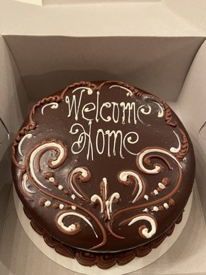 DIVINE DESSERTS - 138 Photos & 195 Reviews - 6045 S Walnut St, Loomis ...