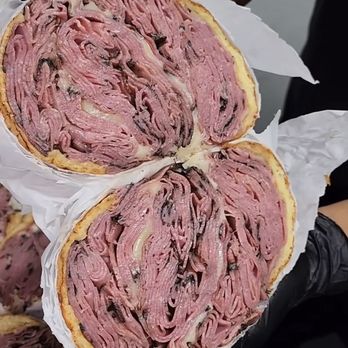 DETROIT CORNED BEEF - Updated September 2025 - 42 Photos & 15 Reviews ...