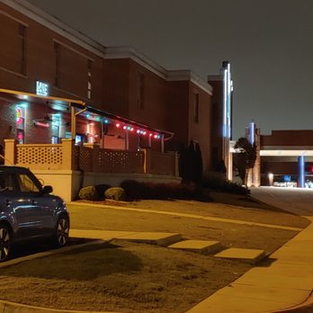 CAMPUS NO. 805 - Updated May 2025 - 41 Photos & 34 Reviews - 2620 ...