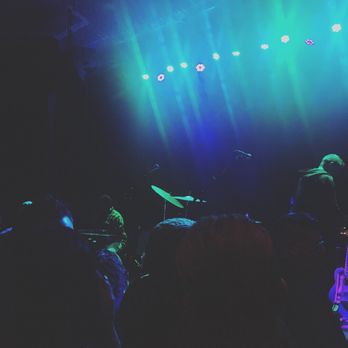 REVERB LOUNGE - Updated December 2025 - 38 Photos & 31 Reviews - 6121 ...