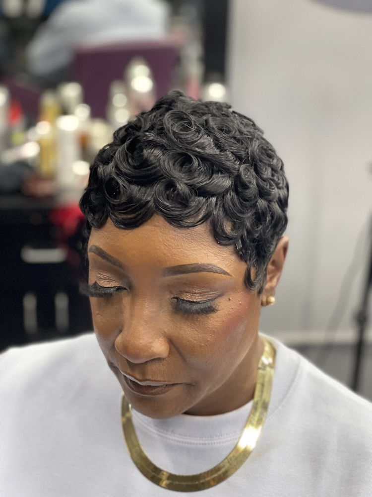 FREEDOM HAIR LOUNGE - Updated April 2026 - 10 Photos - Detroit ...