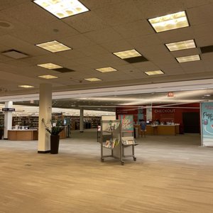 MOUNT PROSPECT PUBLIC LIBRARY - Updated June 2025 - 27 Photos & 29 ...