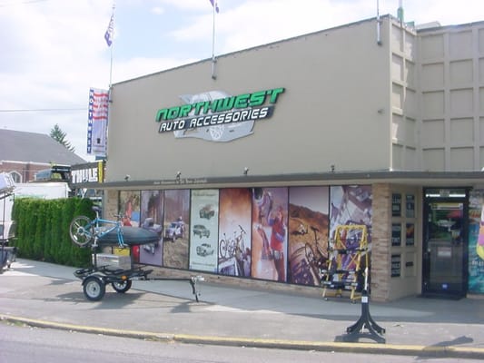 NORTHWEST AUTO & TRUCK ACCESSORIES - PORTLAND - Updated August 2025 ...