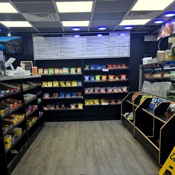 LAKESIDE DELI - Updated August 2025 - 59 Photos & 46 Reviews - 5014 ...