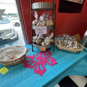 EMERAUDE BAKERY - Updated February 2025 - 10 Photos - 9904 Lebanon Rd ...