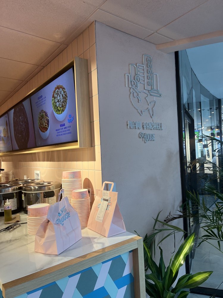 POKE HOUSE BRICKELL - Updated January 2025 - 20 Photos & 18 Reviews ...